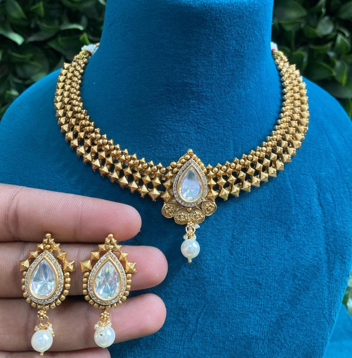 Necklace set – SHREE VISHNU